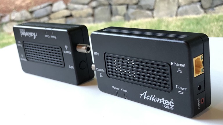 How to Set Up and Use MoCA Adapters - TechReviewer