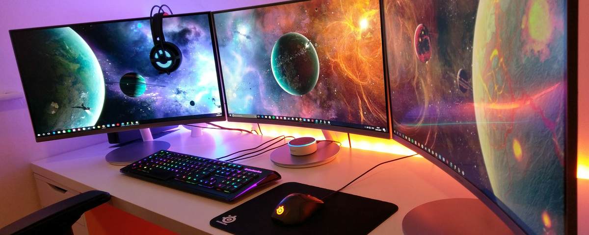 Ultimate Gaming Monitor Buyer's Guide (2026) - TechReviewer